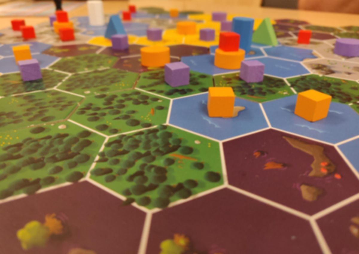 TableTopFinder - The biggest European board game database